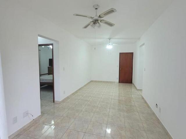 Apartamento 2 Quartos em Vila Guilhermina Praia Grande, SP