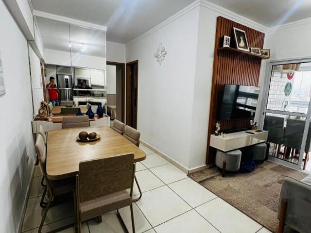 Apartamento 2 Quartos em Vila Guilhermina Praia Grande, SP