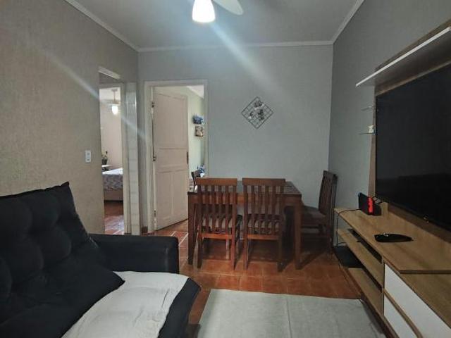 Apartamento 2 Quartos em Vila Guilhermina Praia Grande, SP