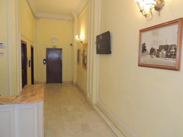 APARTAMENTO 2 QUARTOS ED. VICTOR DO AMARAL CENTRO