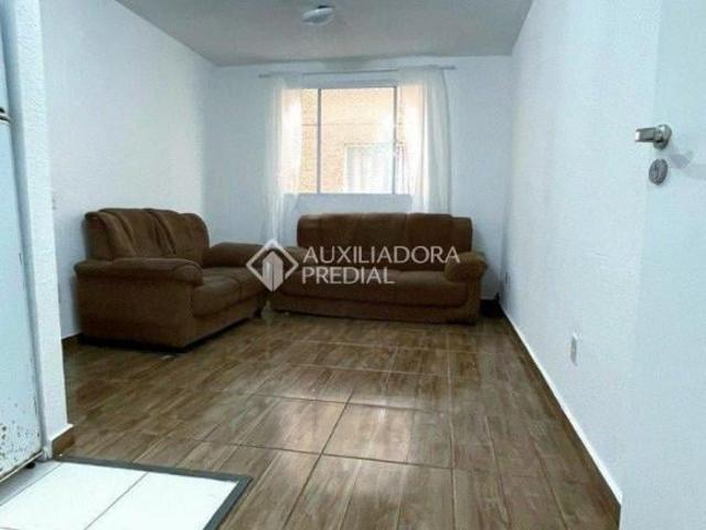 Apartamento 2 quartos, estacionamento rotativo bem localizado!