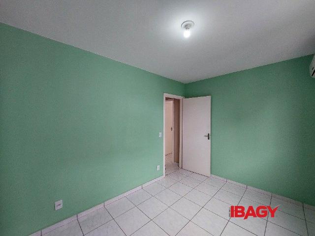 Apartamento 2 Quartos Forquilhinha 65m²