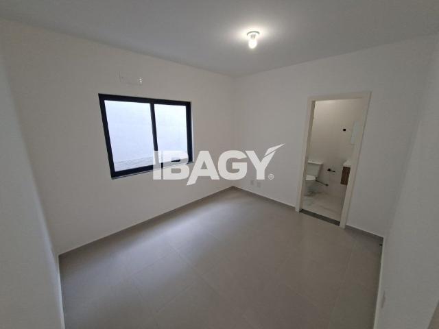 Apartamento 2 Quartos Forquilhinha 66m²