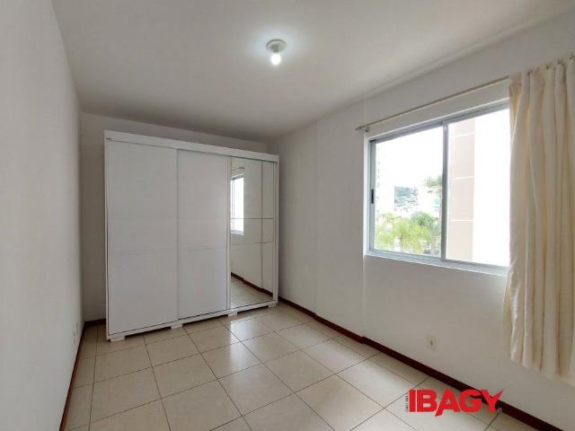 Apartamento 2 Quartos Fazenda Santo Antônio 59m²