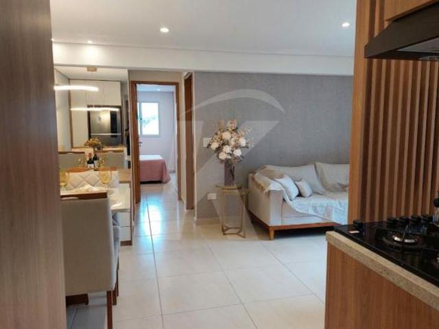 Apartamento 2 Quartos Finamente Decorado e Mobiliado pela Construtora!