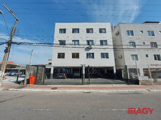Apartamento 2 Quartos Kobrasol 52m²