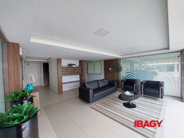 Apartamento 2 Quartos Ingleses Do Rio Vermelho 115m²