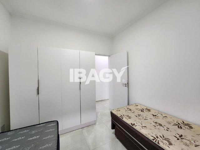 Apartamento 2 Quartos Ingleses Do Rio Vermelho 65m²