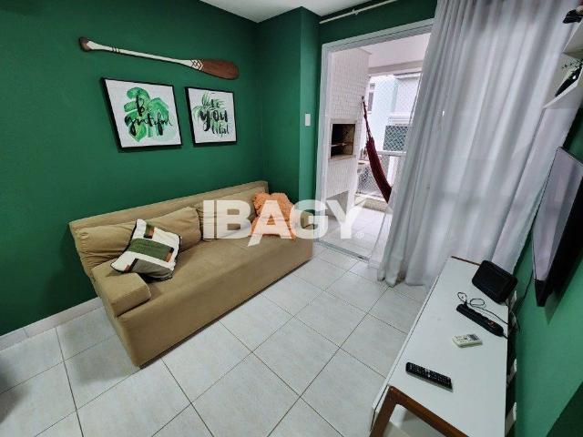 Apartamento 2 Quartos Ingleses Do Rio Vermelho 75m²