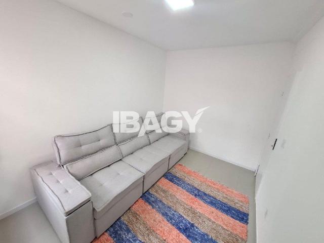 Apartamento 2 Quartos Ingleses Do Rio Vermelho 84m²