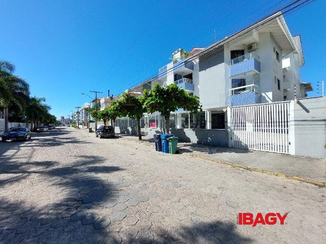 Apartamento 2 Quartos Ingleses Do Rio Vermelho 90m²