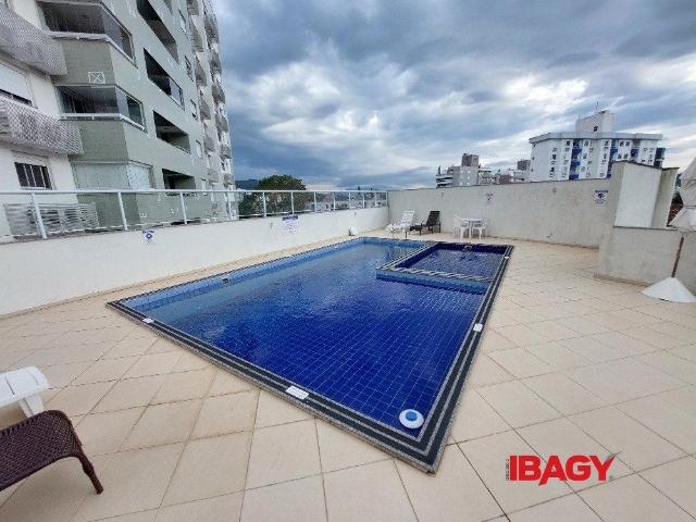 Apartamento 2 Quartos Itacorubi 68m²
