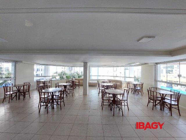 Apartamento 2 Quartos Itacorubi 75m²
