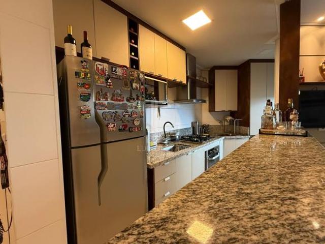 APARTAMENTO 2 QUARTOS LA BRUNETTI