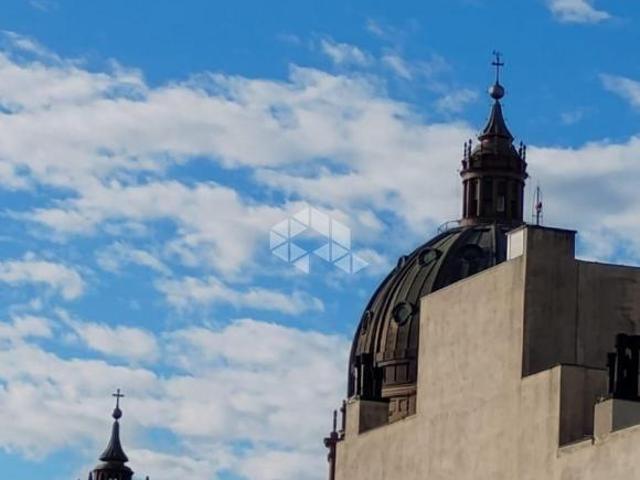 APARTAMENTO 2 QUARTOS, MOBILIADO NO CENTRO DE PORTO ALEGRE