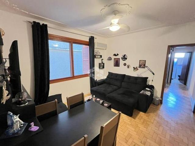 Apartamento 2 quartos no coração do Bom Fim