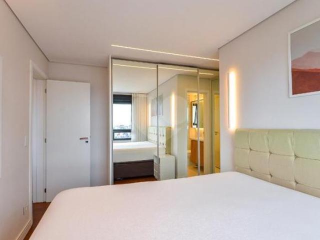 APARTAMENTO 2 QUARTOS NO CABRAL COM 2 VAGAS MOBILIADO