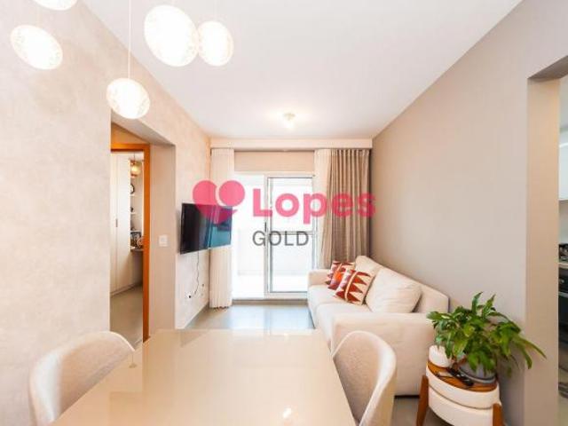Apartamento 2 Quartos no Capão Raso | 61m² | 1 Suíte | 2 Vagas | Sacada com Churrasqueira