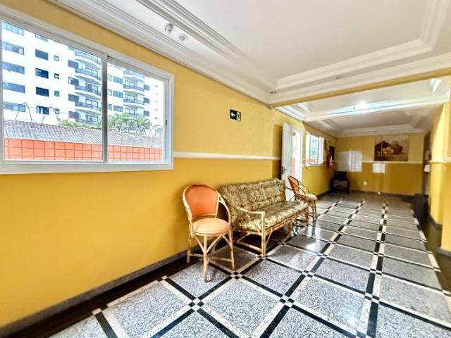 Apartamento 2 quartos no centro da Guilhermina em Praia Grande