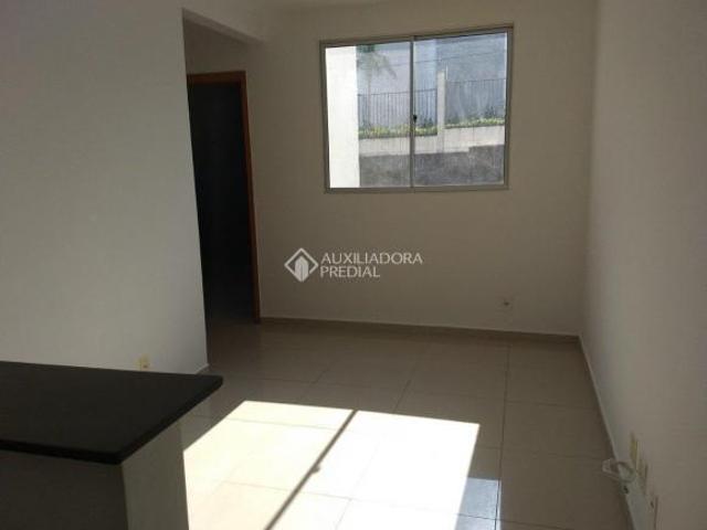 apartamento 2 quartos no bairro Jardim Leopoldina Porto Alegre