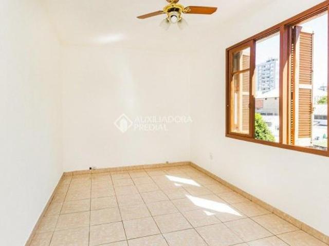 APARTAMENTO 2 QUARTOS NO BAIRRO SANTA CECILIA