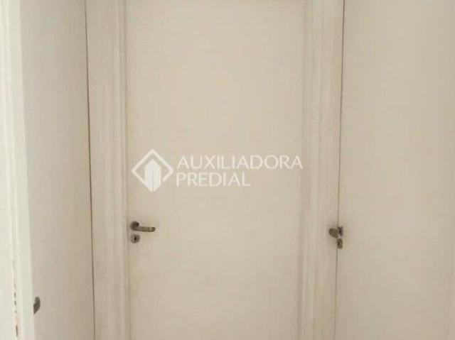 Apartamento 2 quartos no Bairro Santos Dumont