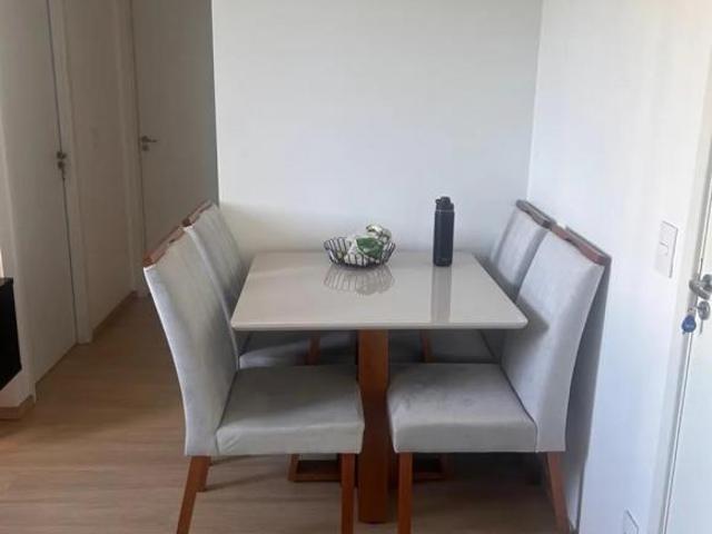 Apartamento 2 Quartos no Brás Iluminado, Ventilado e Perto do Metrô!