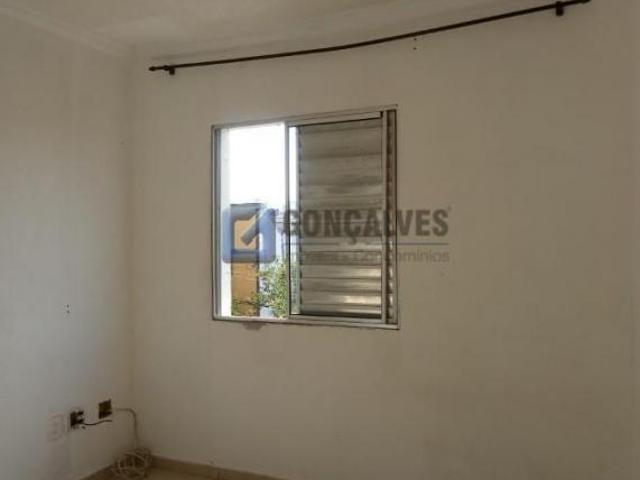 Apartamento 2 quartos no Taboão, SBC – 70 m², 1 vaga e elevador