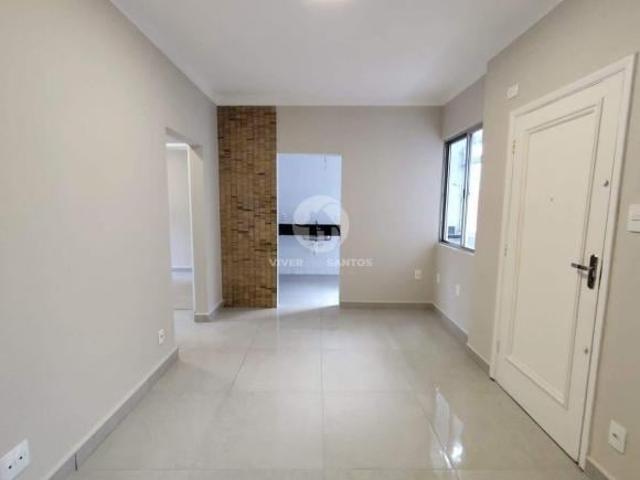 Apartamento 2 quartos na quadra da praia Gonzaga
