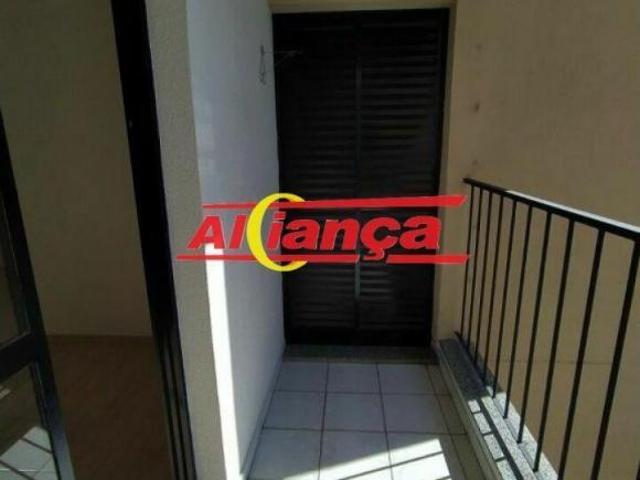 APARTAMENTO 2 QUARTOS NA VILA ROSÁLIA PRÓXIMO AO LAGO DOS PATOS EM GUARULHOS EM SP