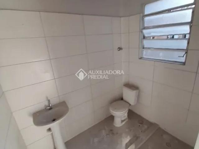 Apartamento 2 quartos sacada de frente Bairro São Geraldo Porto Alegre