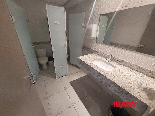 Apartamento 2 Quartos Saco Grande 84m²