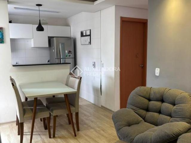 Apartamento 2 quartos semimobiliado com vaga escriturada
