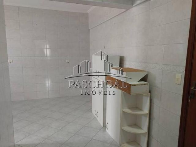 Apartamento 2 quartos sendo 1 suite, 50m do mar frente rua e linda vista mar, Ocian
