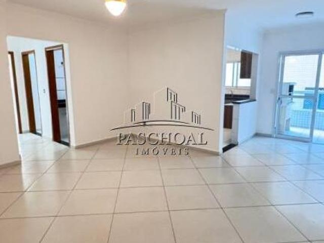 Apartamento 2 quartos sendo 1 suite. 100 metros da praia. Vista mar ! Canto do Forte