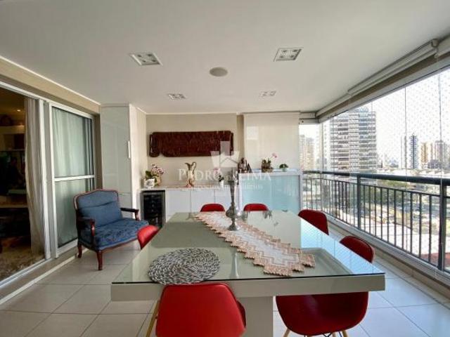 Apartamento 2 quartos sendo 1 suíte com varanda gourmet. Condomínio Gran Quadra San Felipe Giardino