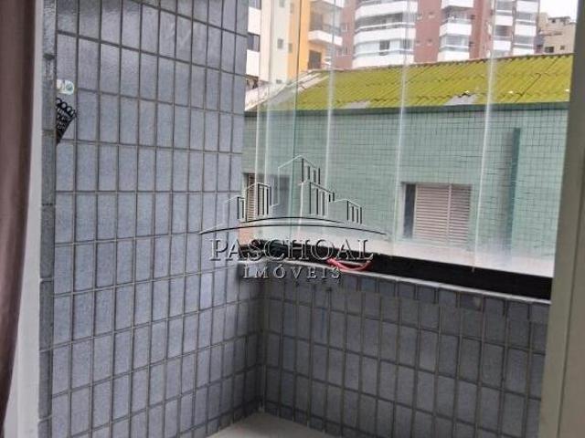 Apartamento 2 quartos sendo 1 suite. Prédio frente mar ! Vista mar !