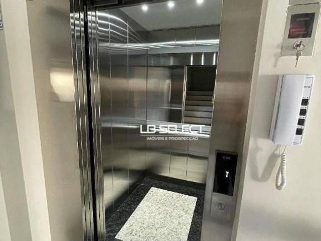 Apartamento 2 quartos, suite e elevador