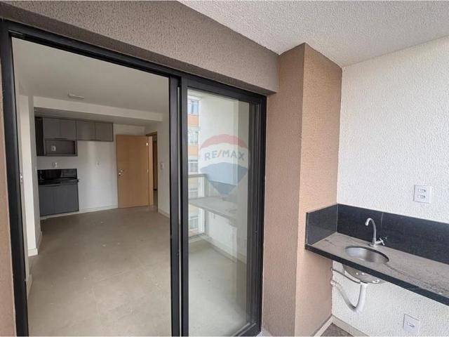 Apartamento 2 quartos, suíte, elevador, garagem individual ao lado da Praça de São Mateus
