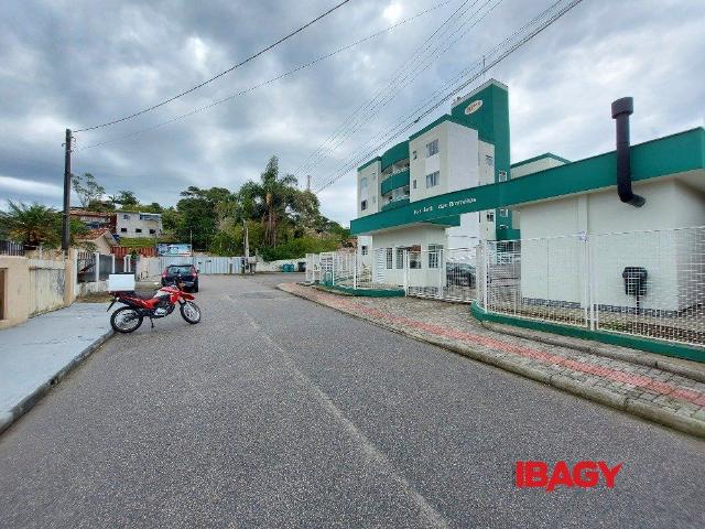 Apartamento 2 Quartos Potecas 51m²