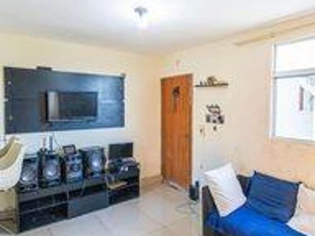 Apartamento 2 Quartos para Venda em Belo Horizonte, Heliópolis, 2 dormitórios, 1 banheiro, 1 vaga