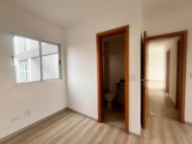 Apartamento 2 Quartos para Venda em Curitiba, Boa Vista, 2 dormitórios, 1 suíte, 2 banheiros, 1 vaga