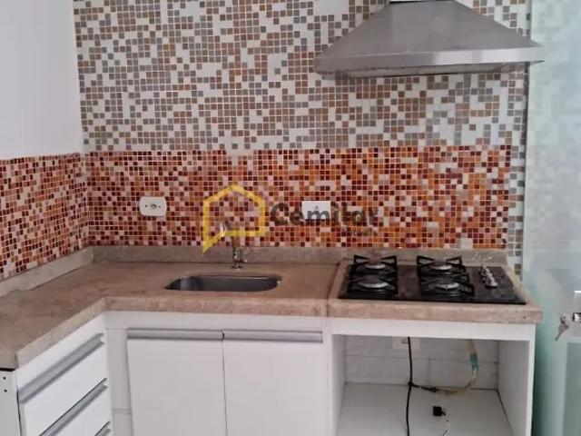 Apartamento, 2 Quartos para Alugar, por R$ 1.400,00