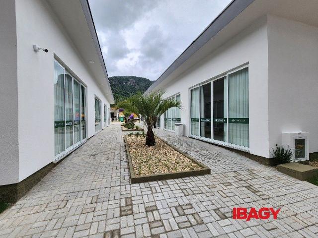 Apartamento 2 Quartos Pedra Branca 55m²