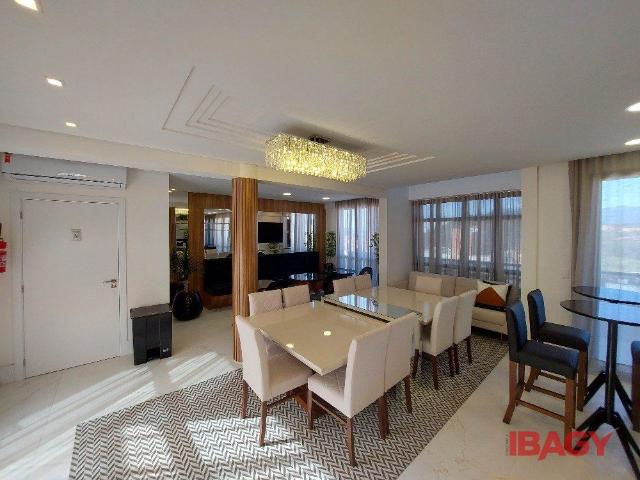 Apartamento 2 Quartos Pedra Branca 66m²