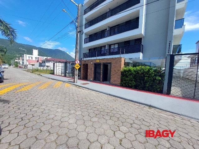 Apartamento 2 Quartos Praia De Fora 71m²