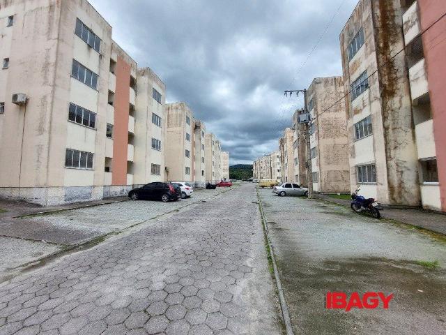 Apartamento 2 Quartos Real Parque