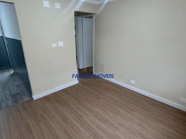 Apartamento 2 quartos reformado com garagem Aparecida Santos/SP