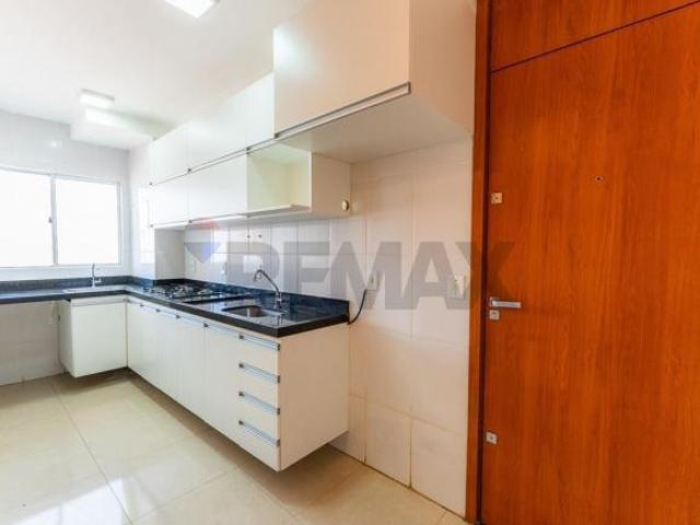 Apartamento 2 Quartos Reformado 1º Andar Nascente Aceita Financiamento
