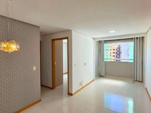 APARTAMENTO 2 QUARTOS REFORMADO